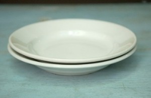 ESAH - Hoy nos vamos a detener en la belleza de la loza blanca